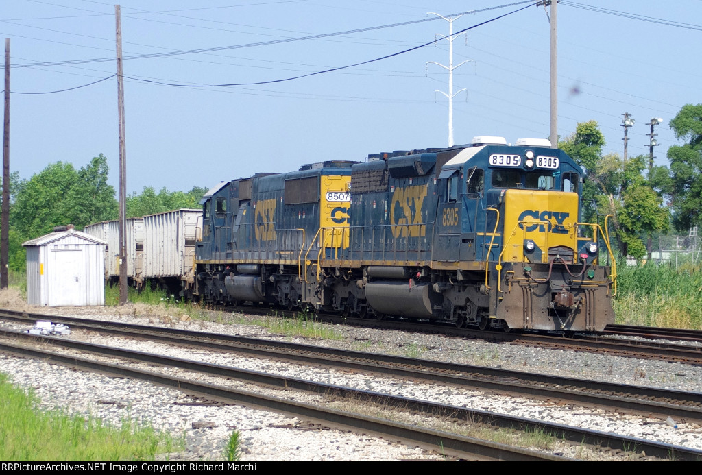CSX 8305